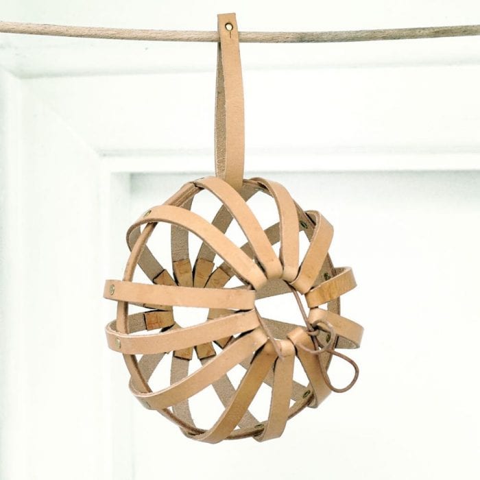 Leather storage designed in Denmark - fibre space